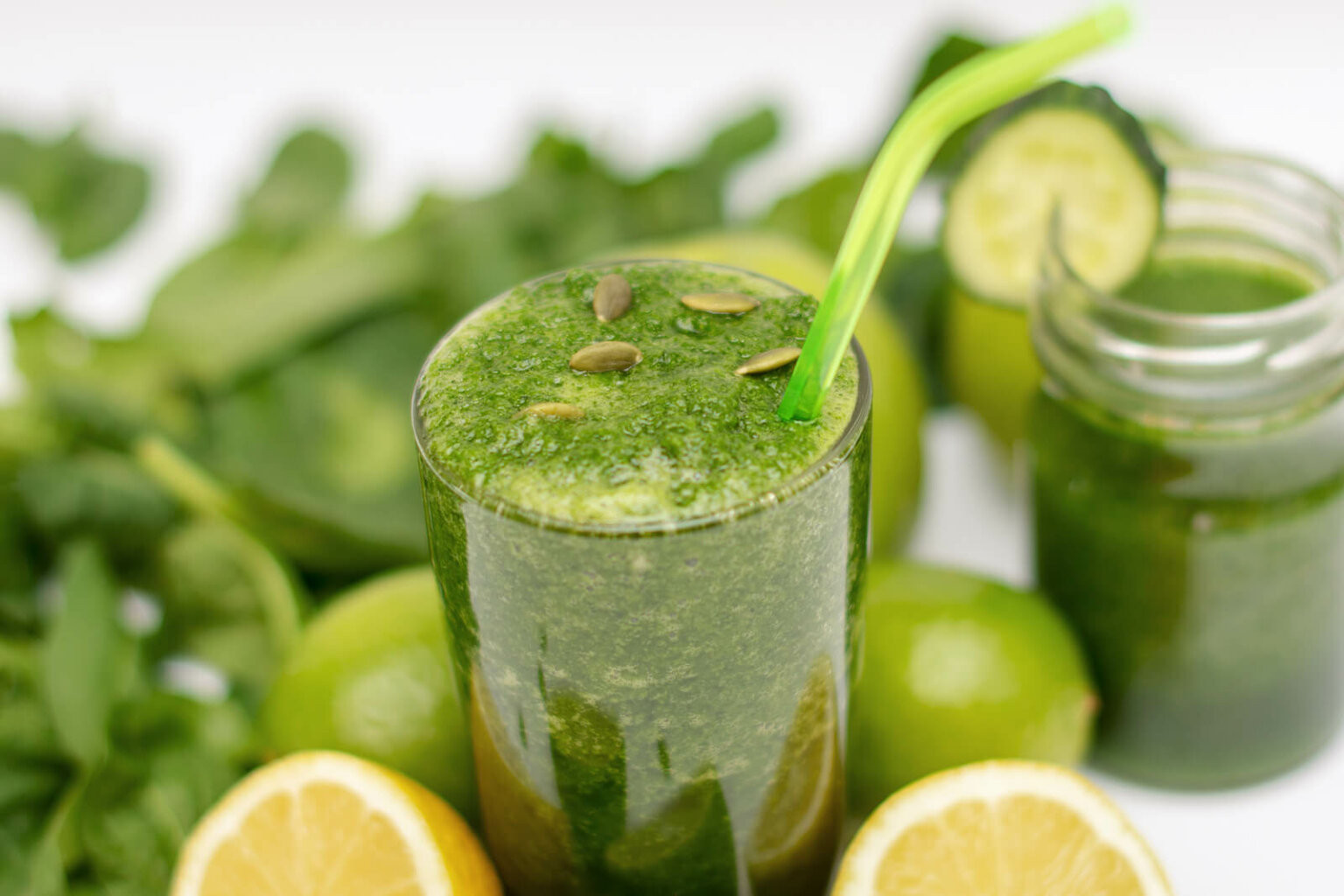 Spinach, Carrots, and Lemon: A Medicinal Drink to Eliminate Toxins ...