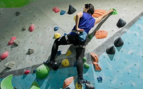 Everything you need to know to improve your wall climbing skills